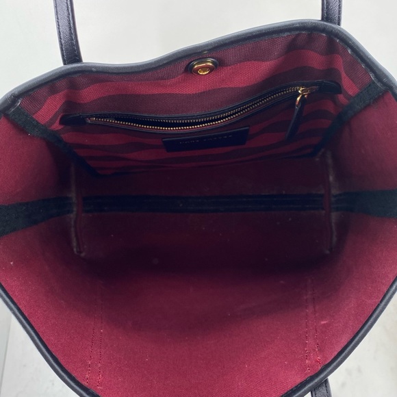 Marc Jacobs | Bags | Marc Jacobs Vintage Navy Blue Red Pill Print Tote ...